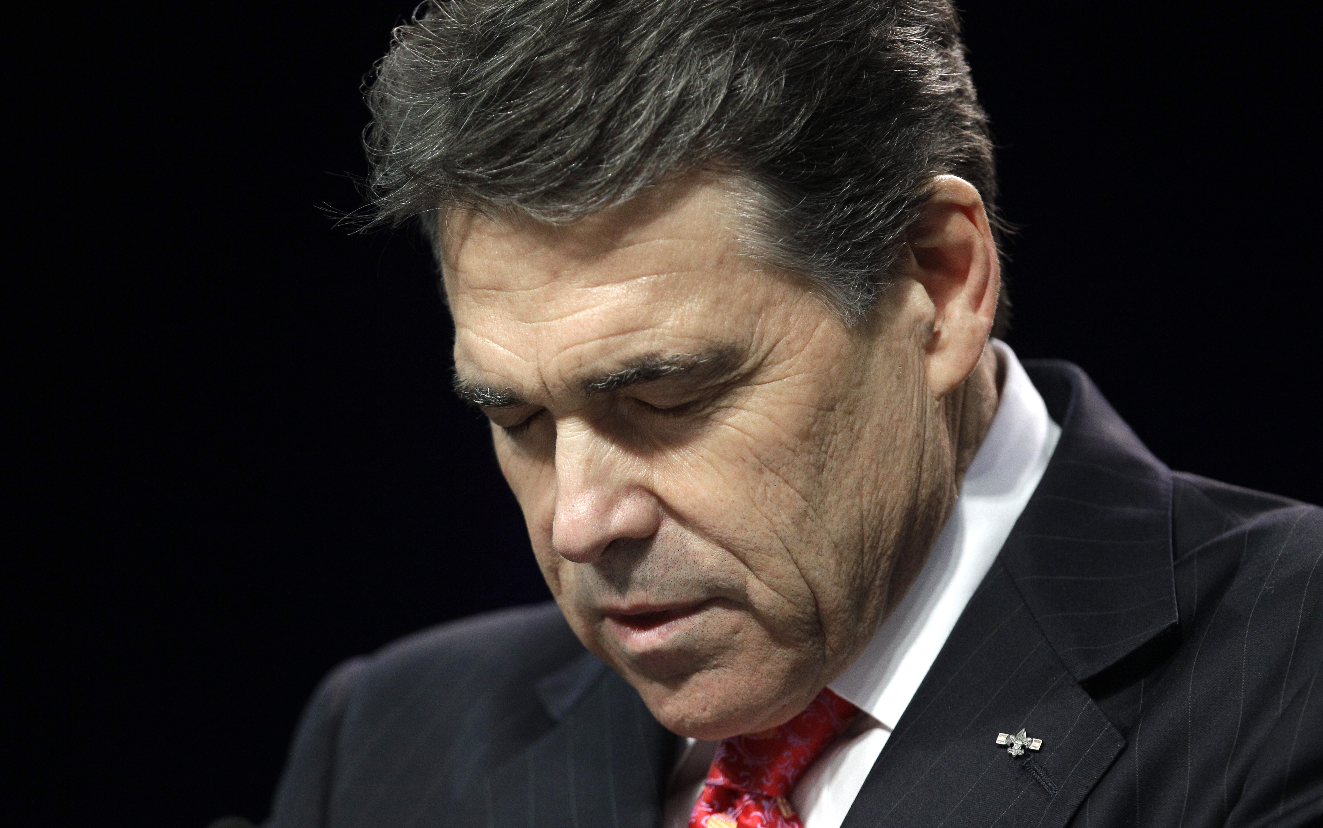 Perry to Evangelicals: I’m 1 of you | Long Island Press